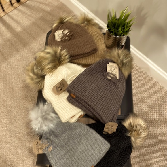 Naked Sheep Knittery | Accessories | Winter Toques | Poshmark